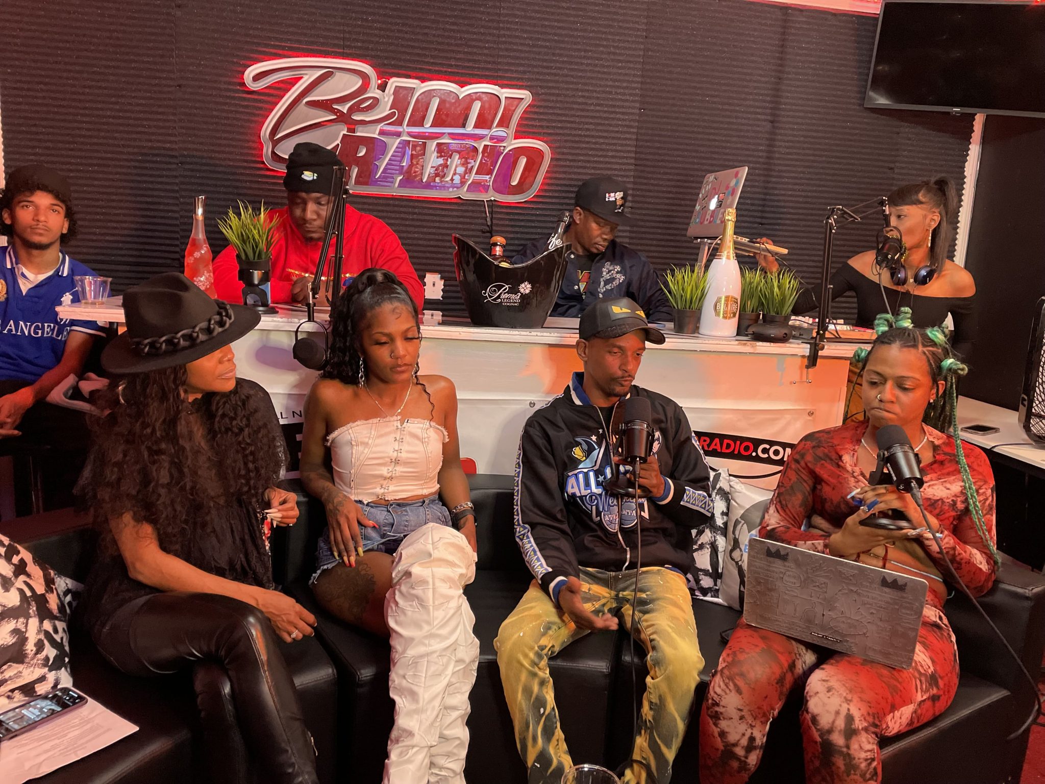 BE100 Radio – The Radio Station For Independent Artists